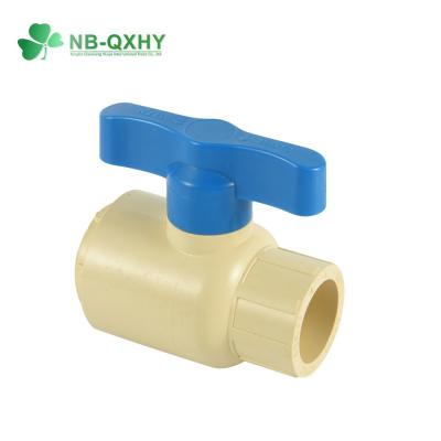 China CPVC PVC enkelvoudige kogelklep voor de UV-bescherming van de watervoorziening en de afblaasfunctie Te koop