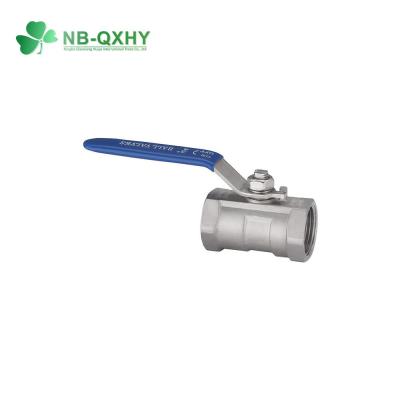 China Uma válvula de esferas Ss de uma peça resistente a altas temperaturas com uma alça Ss ou PVC de todos os tamanhos à venda