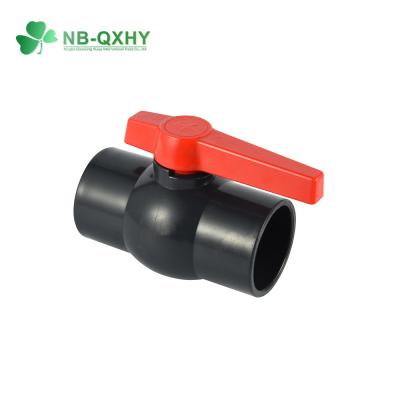 Cina Valvola a sfera ottagonale per il trattamento dell'acqua con funzione di spegnimento del materiale 100% PVC inclusa in vendita