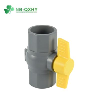 Cina Valvola a sfera ottagonale in PVC a bassa temperatura per l'approvvigionamento idrico nel distributore in vendita