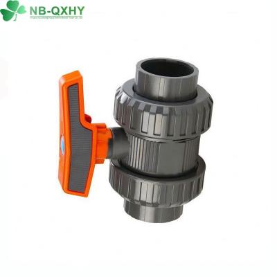 Cina Valvola a sfera di unione unica in PVC in plastica per l'approvvigionamento idrico nell'irrigazione in vendita