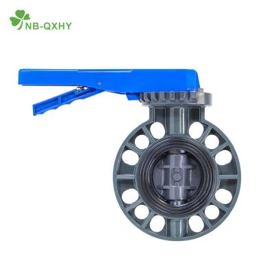 Cina JIS/DIN/BS/ANSI/NPT/BSPT Standard 50-100mm PVC due PCS Valvola a sfera per uso domestico in vendita