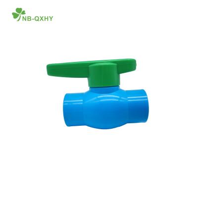 Cina Valvola a sfera compatta in plastica in PVC con personalizzazione dell'alimentazione idrica in vendita