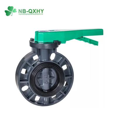 China Automático selado PVC Green Handle Butterfly Valve com EPDM assento de borracha e estrutura de borboleta à venda