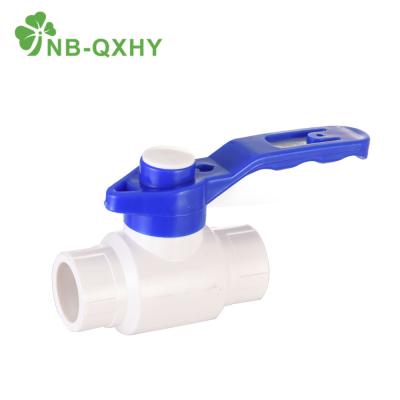 China Válvula de esfera de PVC/PPR/PE com alça de ferro de alta espessura e baixa temperatura à venda
