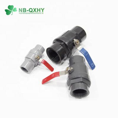 China Normale temperatuur PVC UPVC Plastic Two Piece Ball Valve met roestvrijstalen handvat Te koop