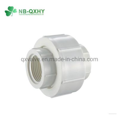 Cina Fornitura d'acqua UPVC BS Fittings in PVC a filo in coppia bianca femminile Elbow Tee e altro in vendita