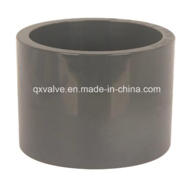 Cina Codice Testa rotonda PVC DIN Standard Alta pressione UPVC flange riduttore per il collegamento del tubo in vendita