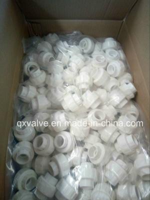 Cina 100% materiale con raccordi per tubi in PVC ad alto spessore in vendita