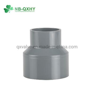 Cina Fittings per tubi in UPVC grigio chiaro per prestazioni di lunga durata in vendita