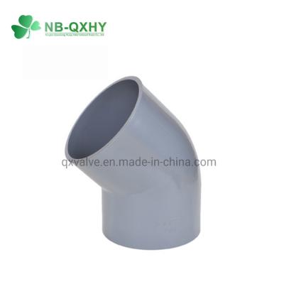 Cina Fittings per tubi di plastica con connettore a 3 vie UPVC Equal Tee DIN Pn10 con connessione adesiva in vendita