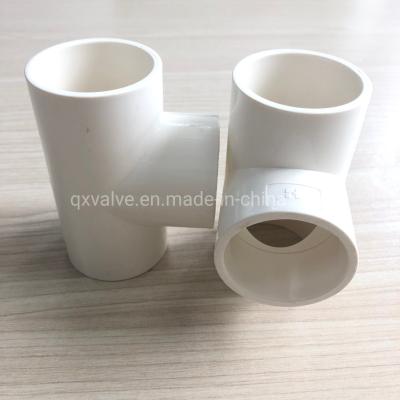 Cina Campioni US 3/Piece PVC Pipe Fitting Bianco UPVC Equal Tee 3 Way Connector Pn16 in vendita