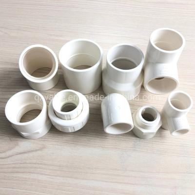 Cina Campioni US 3/Piece PVC Pipe Fitting Bianco UPVC Equal Tee 3 Way Connector Pn16 in vendita