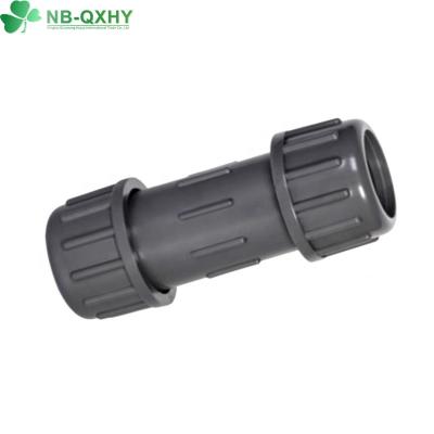 Cina Fittings per tubi in PVC di qualità QX 2-1/2 cinese con collegamento rapido in un design colorato in vendita