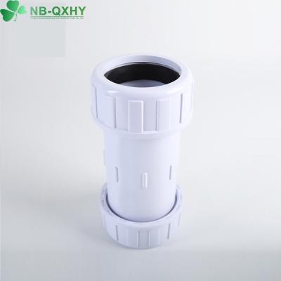 Cina Fittings per tubi in PVC a connessione rapida per tubi in plastica di tipo 1-1/4 in sistemi di tubi robusti in vendita