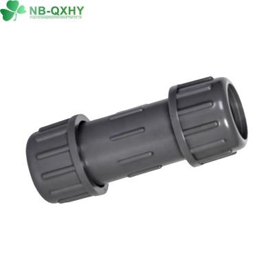 Cina Fittings di tubi di plastica UPVC per approvvigionamento idrico PVC Quick Connect personalizzati per il vostro progetto in vendita
