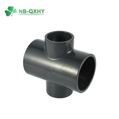 Cina Tipo di superficie della presa Pn16 PVC grigio scuro UPVC adattabile all'approvvigionamento idrico in vendita