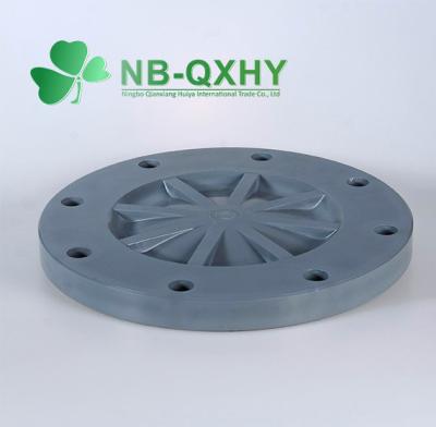 Cina Tipo di superficie con tipo di gomma Diverse dimensioni Grigio chiaro Fitting idraulico PVC Fitting DIN Fitting in vendita