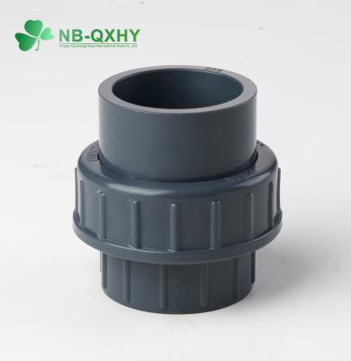 Cina Tipo di superficie con tipo di gomma Diverse dimensioni Grigio chiaro Fitting idraulico PVC Fitting DIN Fitting in vendita