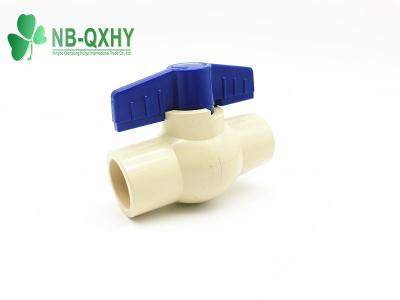 Cina Vantaggio anti-UV ASTM2846 Fittings di tubi CPVC per la personalizzazione dell'approvvigionamento di acqua calda e fredda in vendita