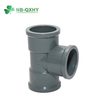 Cina Fittings per tubi in UPVC di alto spessore e grigio profondo per applicazioni nei sistemi di approvvigionamento idrico in vendita