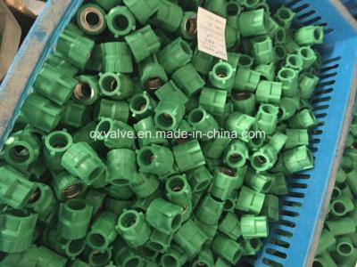 Cina Connessione di saldatura 45° Elbows PPR Pipe Fittings for Provide Replacement Services in vendita