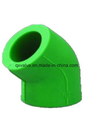 Cina Connessione di saldatura 45° Elbows PPR Pipe Fittings for Provide Replacement Services in vendita