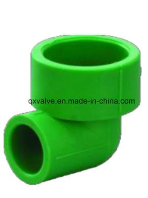 Cina Connessione di saldatura 45° Elbows PPR Pipe Fittings for Provide Replacement Services in vendita