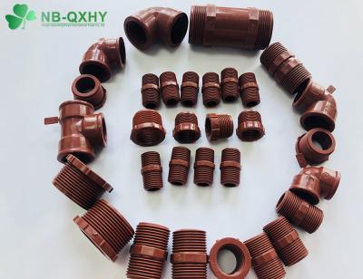 中国 高圧 Pn16 赤管フィッティング Pph 減量ティー 設計要求サンプル 販売のため