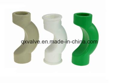 中国 20mm から 160mm PPR ボールバルブ 同じサイズで緑と白の色で同じデザイン 販売のため