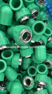 Cina 90 gradi angolo colorato tubo PPR e adattamento per acqua fredda e calda materiale durevole in vendita