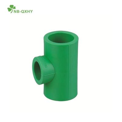 Cina Pipe di plastica termoassorbente PPR riducendo Tee per e efficienza materiali idraulici in vendita