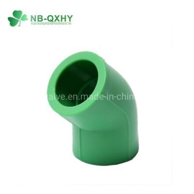 Cina Fabbricazione di tubi PP-R per tubi di plastica Fabbricazione di tubi PPR con connettore di riduzione dell'acqua in vendita