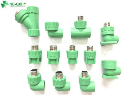 Cina DIN Standard PPR Pipe Fittings Messina Maschio Accoppiamento flessibile o rigido Personalizzazione in vendita