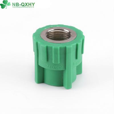 Cina Fittings per tubi PPR per iniezione e soluzioni verdi rispettose dell'ambiente in vendita