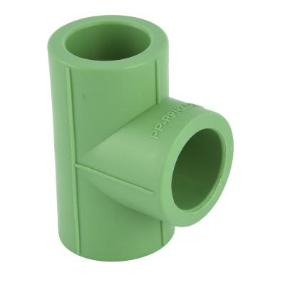 Cina Materiale di plastica PPR Reducing Tee per la connessione del filo/saccola dell'approvvigionamento idrico in vendita