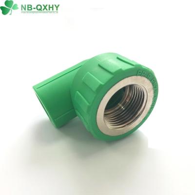 Cina Fittings per tubi PPR a sezione rotonda per il trasporto idrico di acqua calda e fredda in vendita