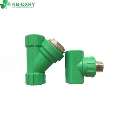 Cina Fittings per tubi PPR a sezione rotonda per il trasporto idrico di acqua calda e fredda in vendita