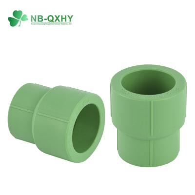Cina Pipe PPR con gomito a 90 gradi per richieste personalizzate in tubi per acqua calda e fredda in vendita