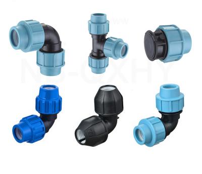 China Requisitos do cliente Ângulo de 90 graus Artigos de compressão de PP azul claro com material à venda