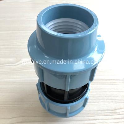 China Acessórios de compressão de PP para tubos de irrigação de 16 mm a 110 mm 1/2 