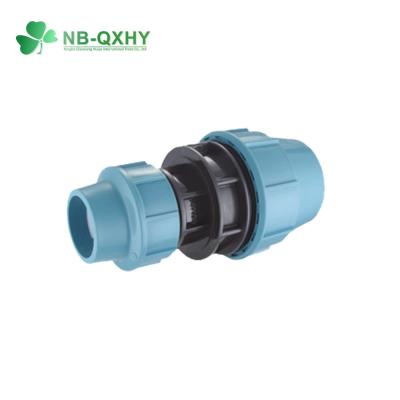 Cina PP di riduzione di accoppiamento per 20 mm a 110 mm dimensione Pn16 blu PP tubo di montaggio in approvvigionamento idrico in vendita