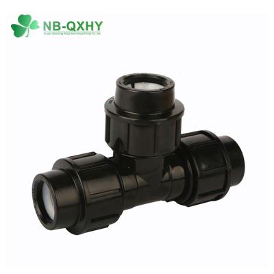 China Irrigação Tubo de compressão de PP Fitting Tee Verniz Pintura igual Tee Fios masculinos Tee à venda