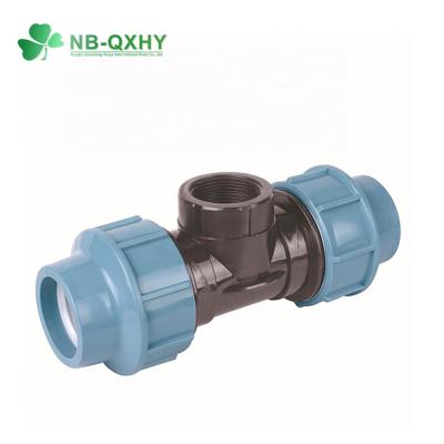 China Irrigação Tubo de compressão de PP Fitting Tee Verniz Pintura igual Tee Fios masculinos Tee à venda