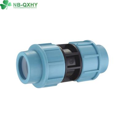 Cina Pn16 PP Italia Fittings per tubi di tipo con design uguale e finitura blu profondo in vendita