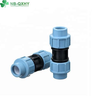 Cina Pn16 PP Italia Fittings per tubi di tipo con design uguale e finitura blu profondo in vendita