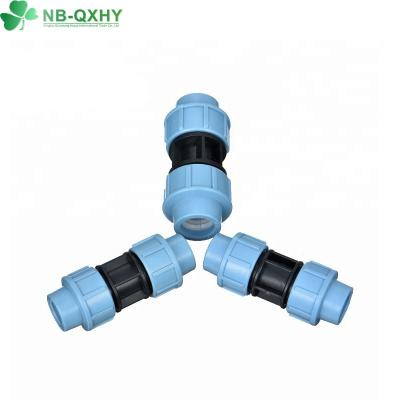 Cina Pn16 PP Italia Fittings per tubi di tipo con design uguale e finitura blu profondo in vendita