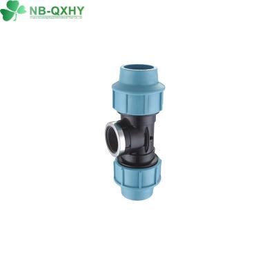 Cina 100% Materiale Femminile Tee PP tubo d'acqua con anello di rinforzo in vendita