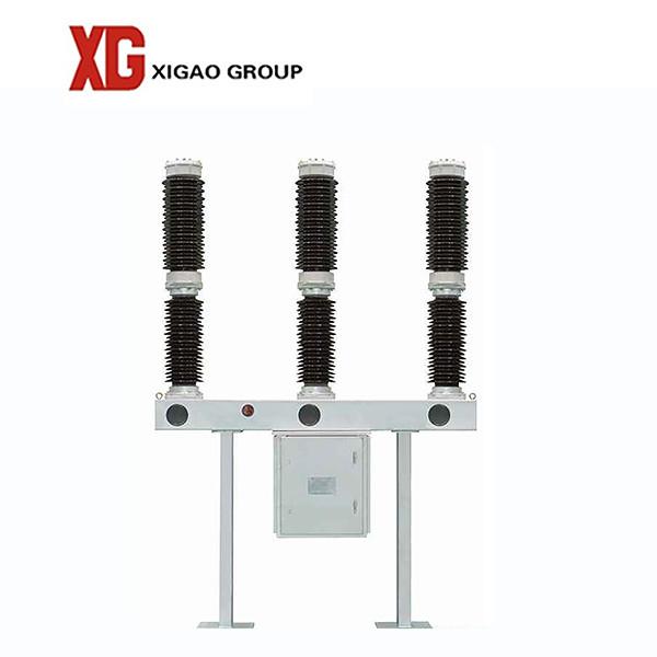 Outdoor High Voltage Sulfur Hexafluoride Circuit Breaker 126kV AC 50HZ