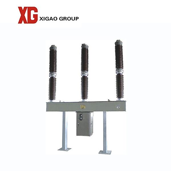 Outdoor High Voltage Sulfur Hexafluoride Circuit Breaker 126kV AC 50HZ